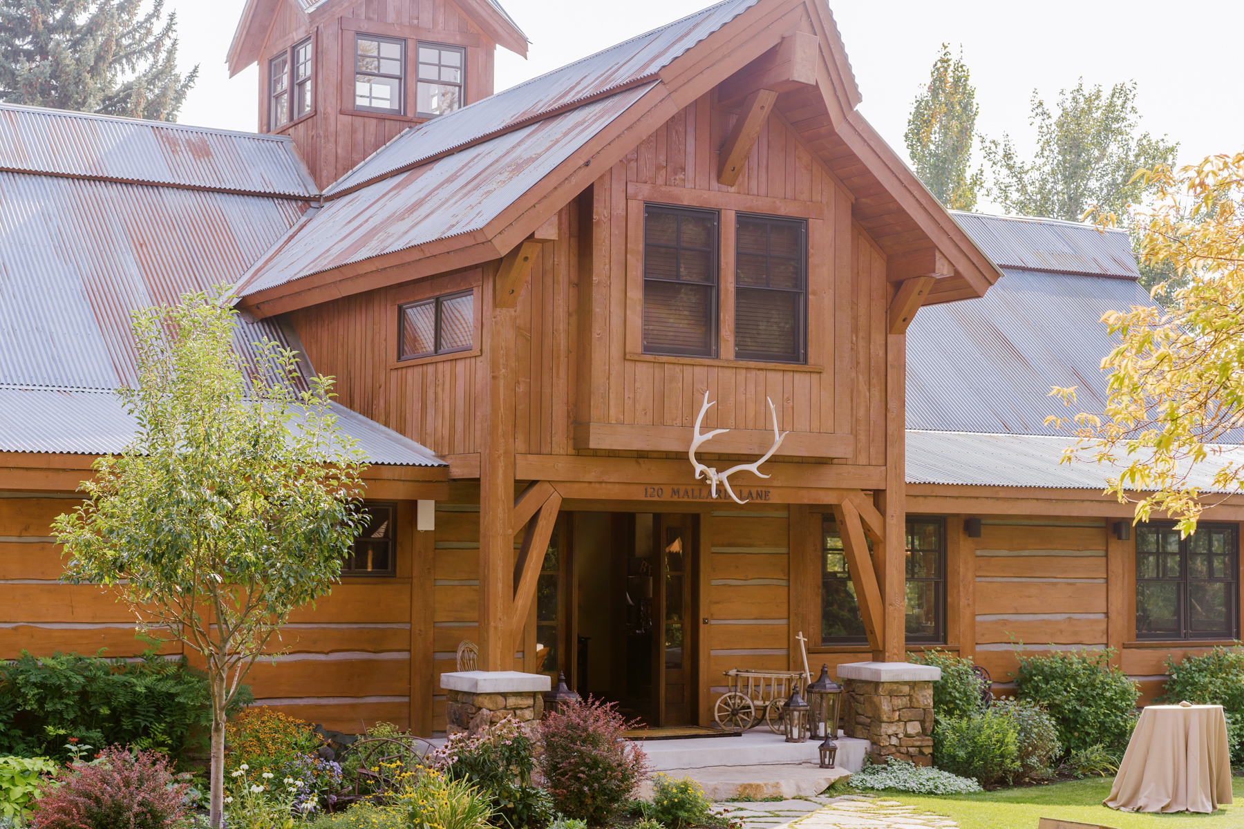 The Homestead Wedding Venue Sun Valley | kendra-elise.com